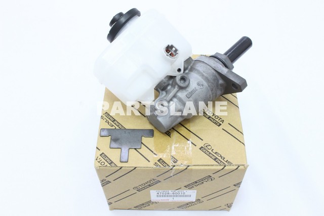 Genuine OEM Toyota 4runner Land Cruiser Brake Master Cylinder ...