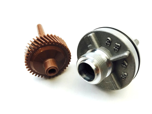 700R4 Transmission Speedometer Gear Housing & 39 Tooth Driven Gear | eBay