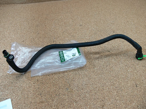 GENUINE LAND ROVER 2012-2018 Range Rover Evoque Oil Cooler Outlet Hose ...