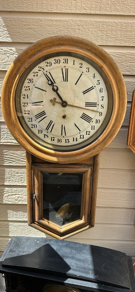 Today I Have A Lot Of 14 Antique Mechanical Key Wound Clocks, Some run ...