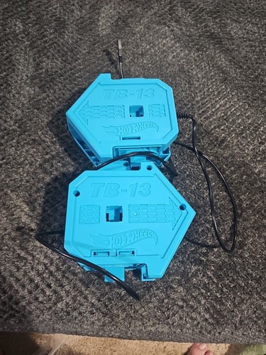 Lot of 2 Hot Wheels Track Builder System Replacement Blue Power Booster ...