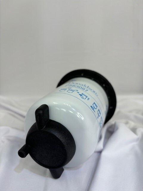 DONALDSON P583087 P553550 FUEL FILTER | eBay UK