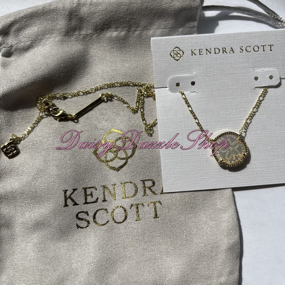 Kendra Scott Sand Dollar Gold Pendant Necklace In Natural Mother of ...