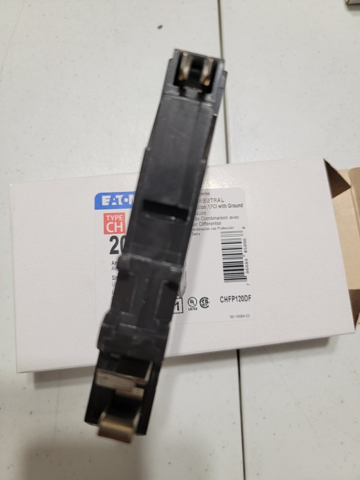 Eaton CHFP120DF 20A Arc and Ground Fault Circuit Breaker Plug Plug On ...