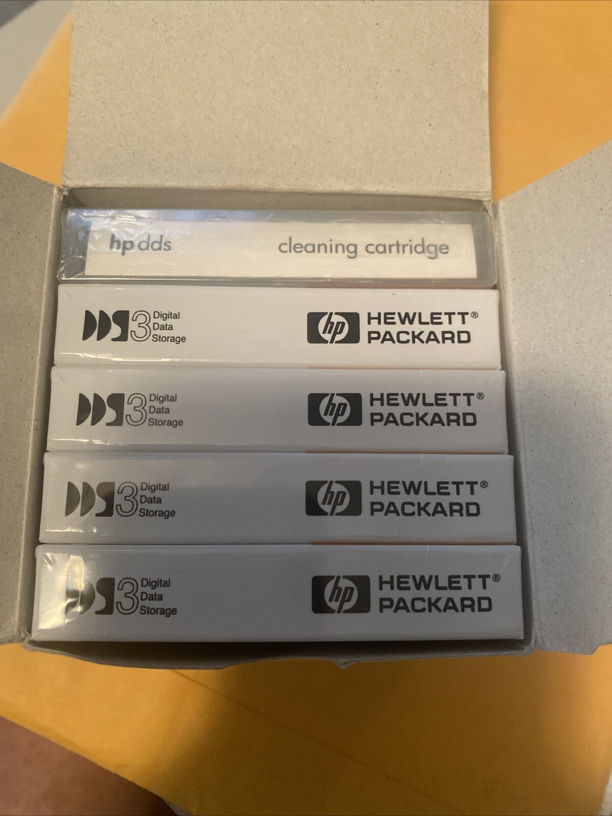 hp dds-3 12gb/24gb Compressed Sealed Box Of 5 - Qty 4 Data + Cleaning ...