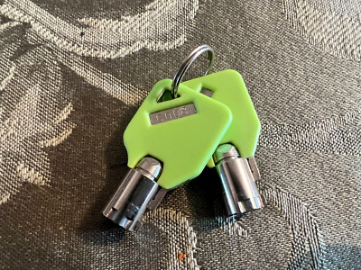 Craftsman Tool Box ORIGINAL Cylindrical Replacement Keys #C008 - Two ...