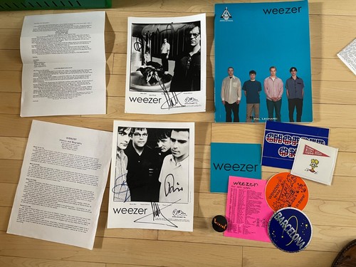 Weezer assorted memorabilia, signed photos, fan club weezines, b-sides ...