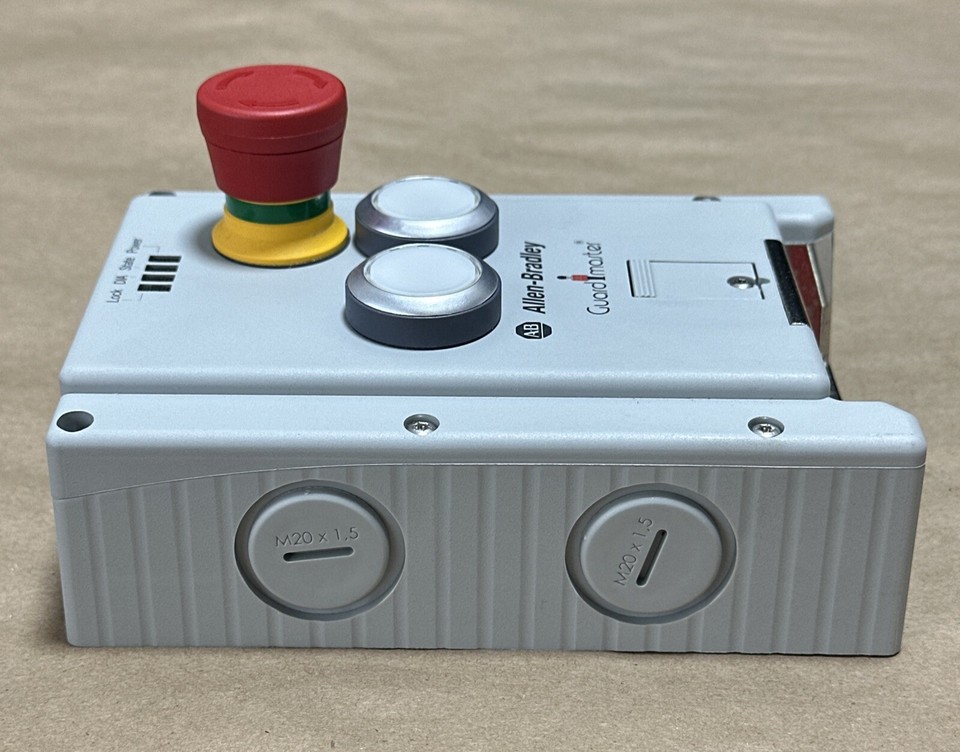 NEW- Allen Bradley Guardmaster 442G-MABR-ULM-C03 Conn. Left PTR Lock ...