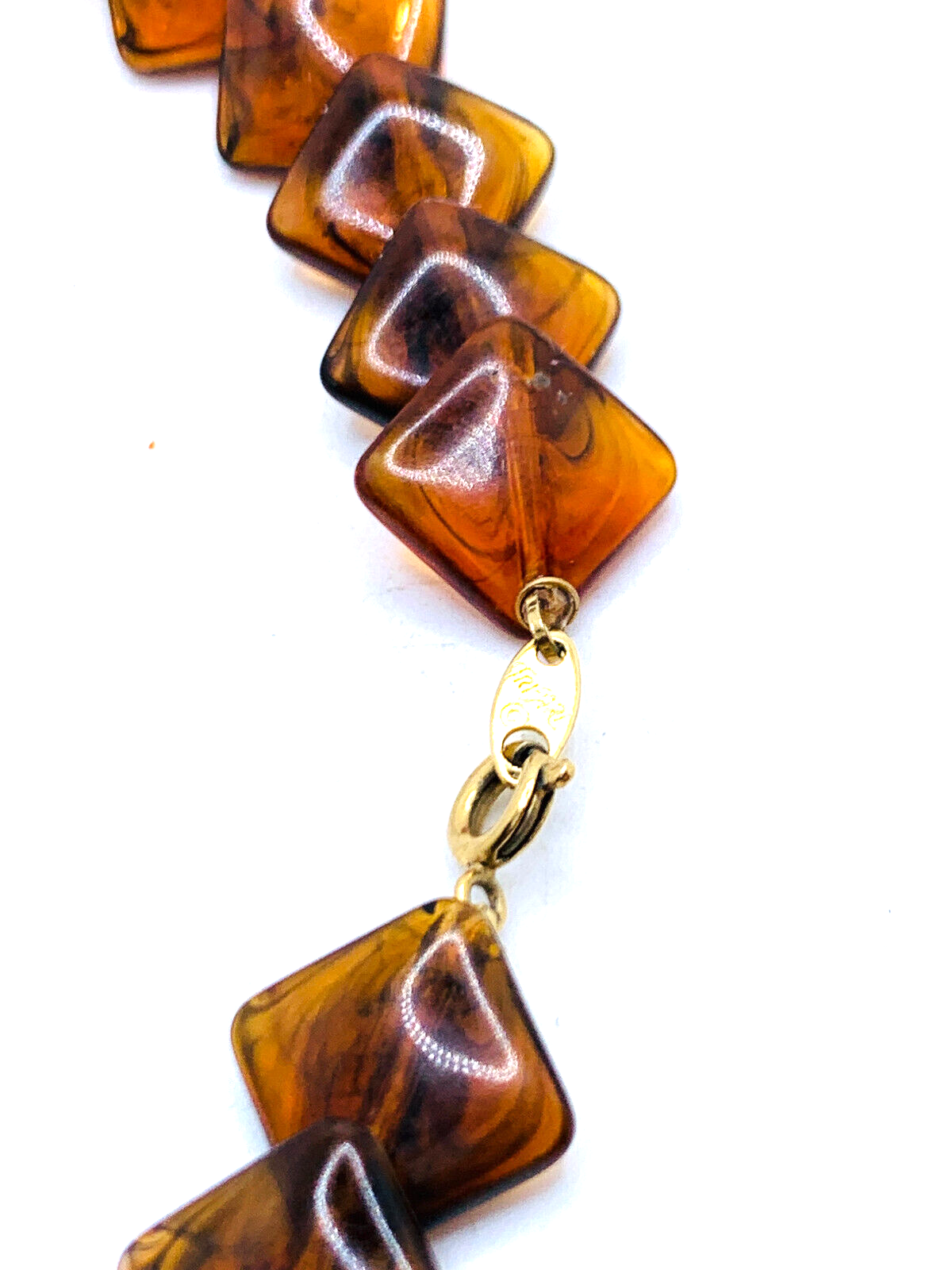 Vtg CROWN TRIFARI TORTOISESHELL Swirl LUCITE Flat Bead Necklace Faux ...