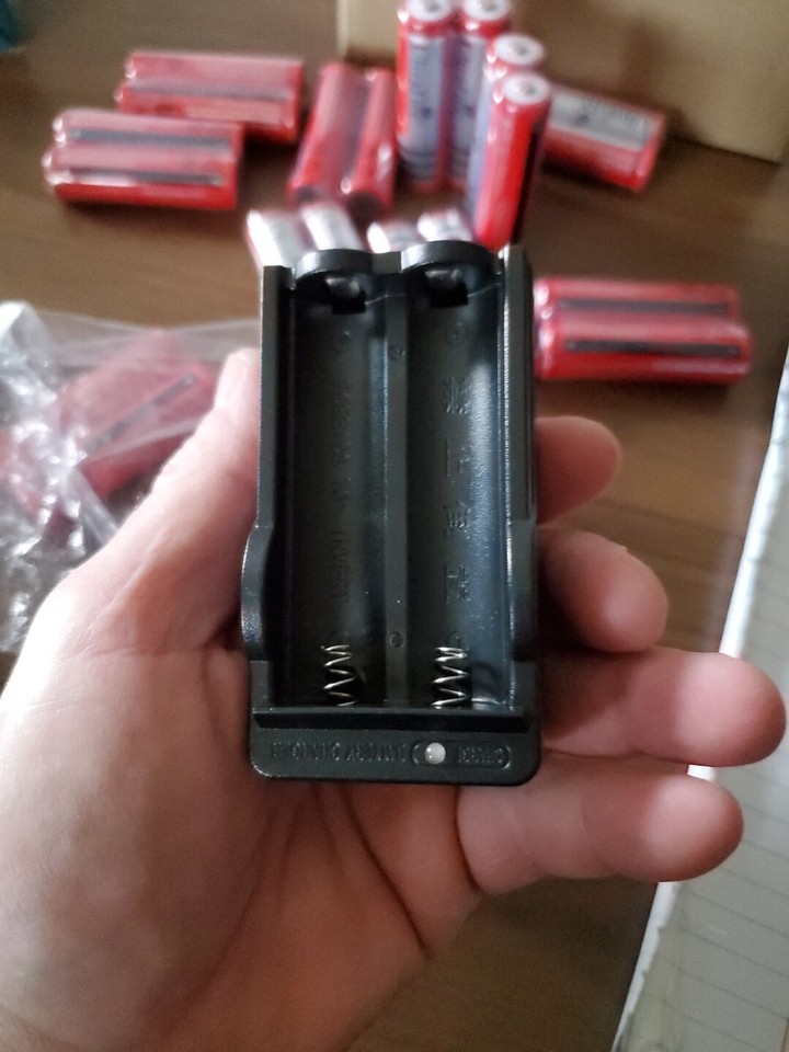 50 Ultrafire BRC 3000 Mah 3.7 Volt Lithium Ion Batterys & up to 25 ...