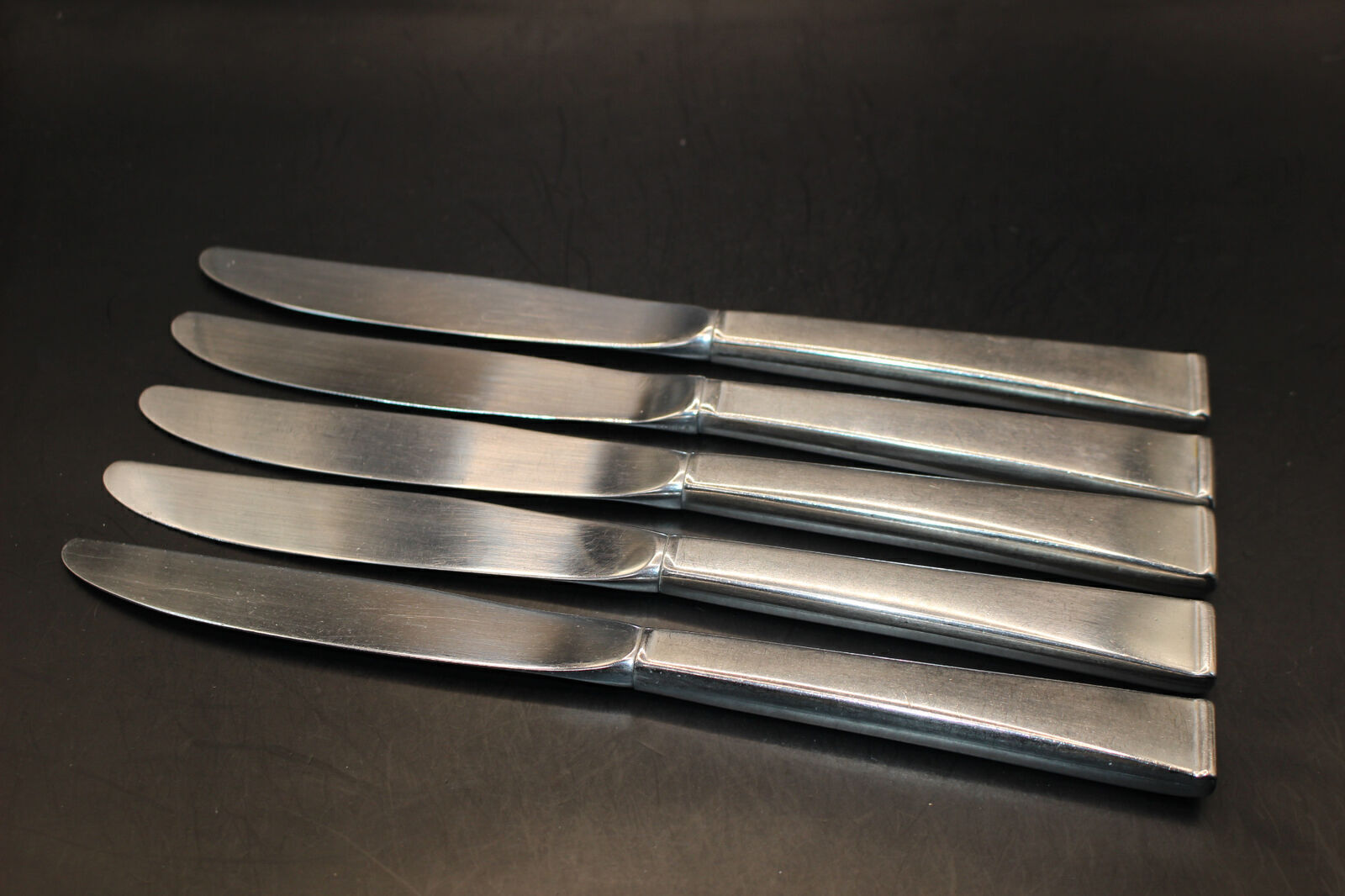 SET OF 5 INTERNATIONAL LYON NEW CHARM STAINLESS STEEL 9-1/8" DINNER ...