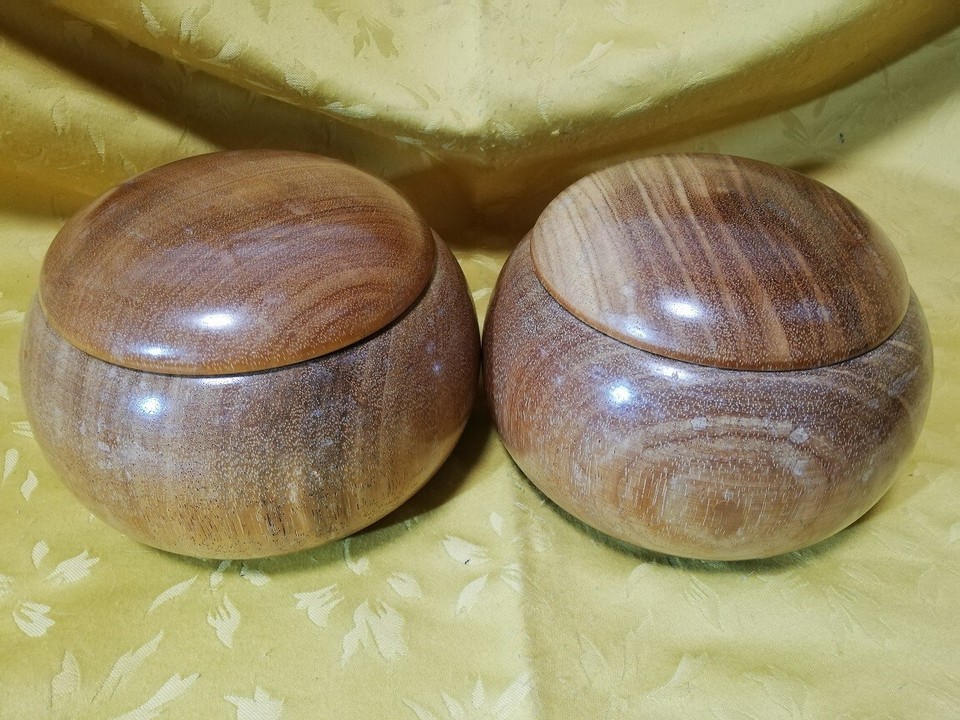 Clam Go Stones Size28 made in Hyuga with Go Bowls Igo Japan 2 | eBay
