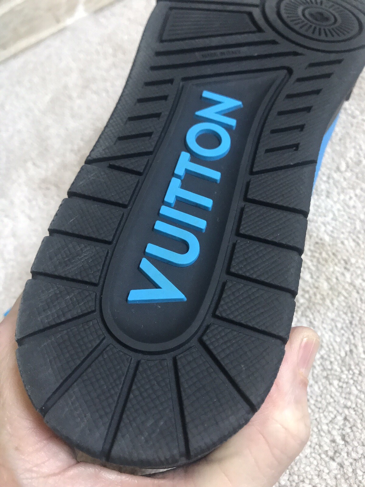 LOUIS VUITTON men's RARE 2019 trainers sneakers in bl… - Gem