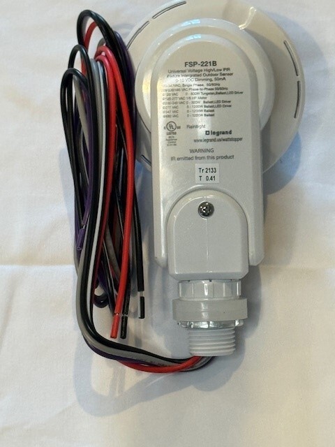 Legrand FSP-221B-S-L7-W WattStopper PIR Outdoor Voltage Fixture Sensor ...