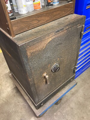 DIEBOLD CASHGARD COMBINATION SAFE..1935..VERY GOOD CONDITION..3 SAFES ...