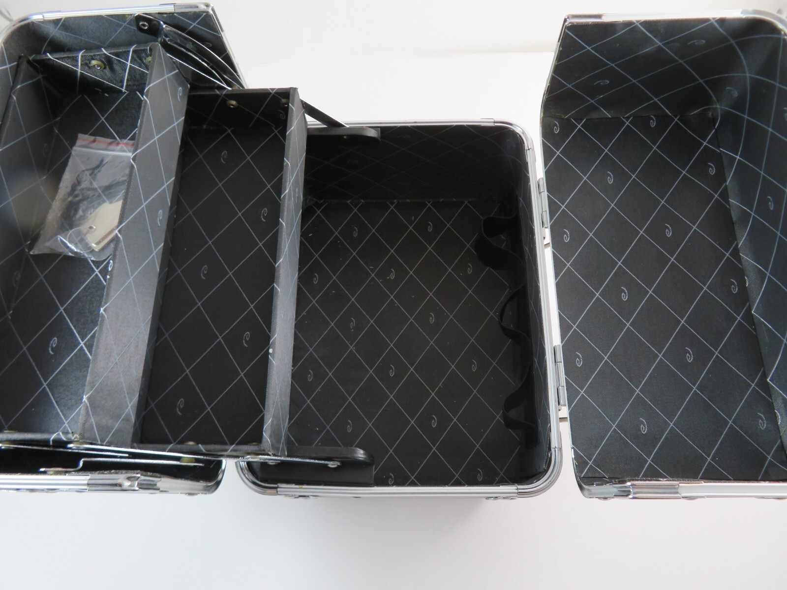 Caboodles Cosmetic Makeup Case Metal Portable Locking With Keys ...