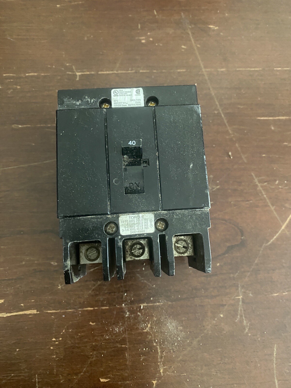 Eaton GHB3040 40 AMP CIRCUIT BREAKER 3 POLE BOLT-ON slightly used ...