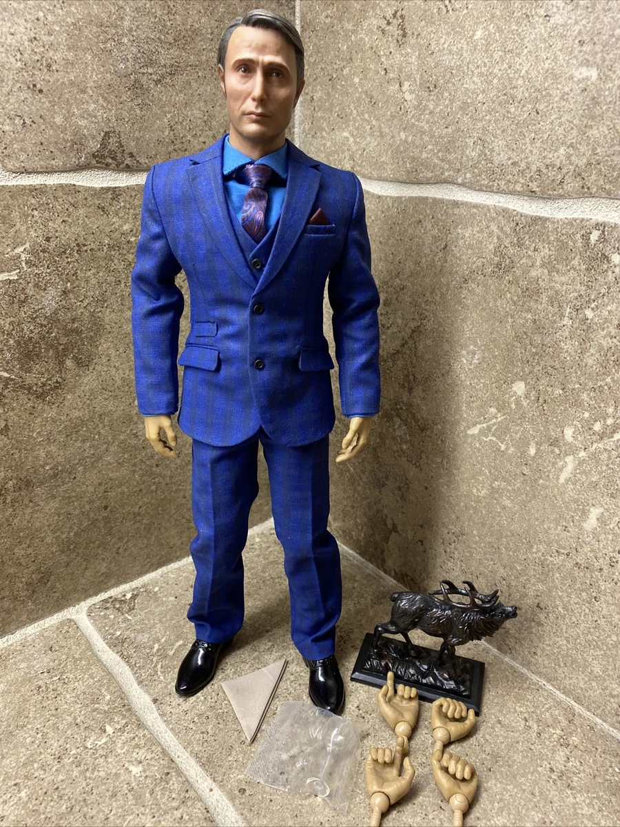 Mads Mikkelsen Hannibal Suits