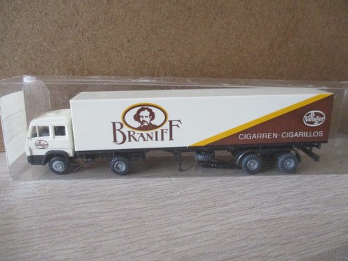 PRALINE CAMION SEMI-REMORQUE MERCEDES "VILLIGER BRANIFF" + boite HO 1/ ...
