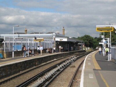 Photo 6x4 Lewisham station, platforms 3 & 4 c2010 | eBay UK