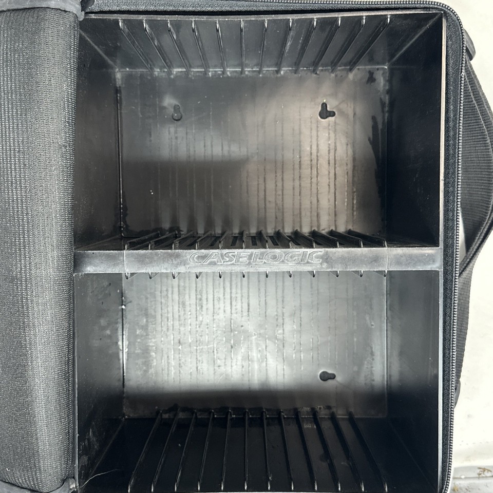 Vintage Case Logic 30 CD Carrying Case Storage W/ Strap Blue Case Logic ...