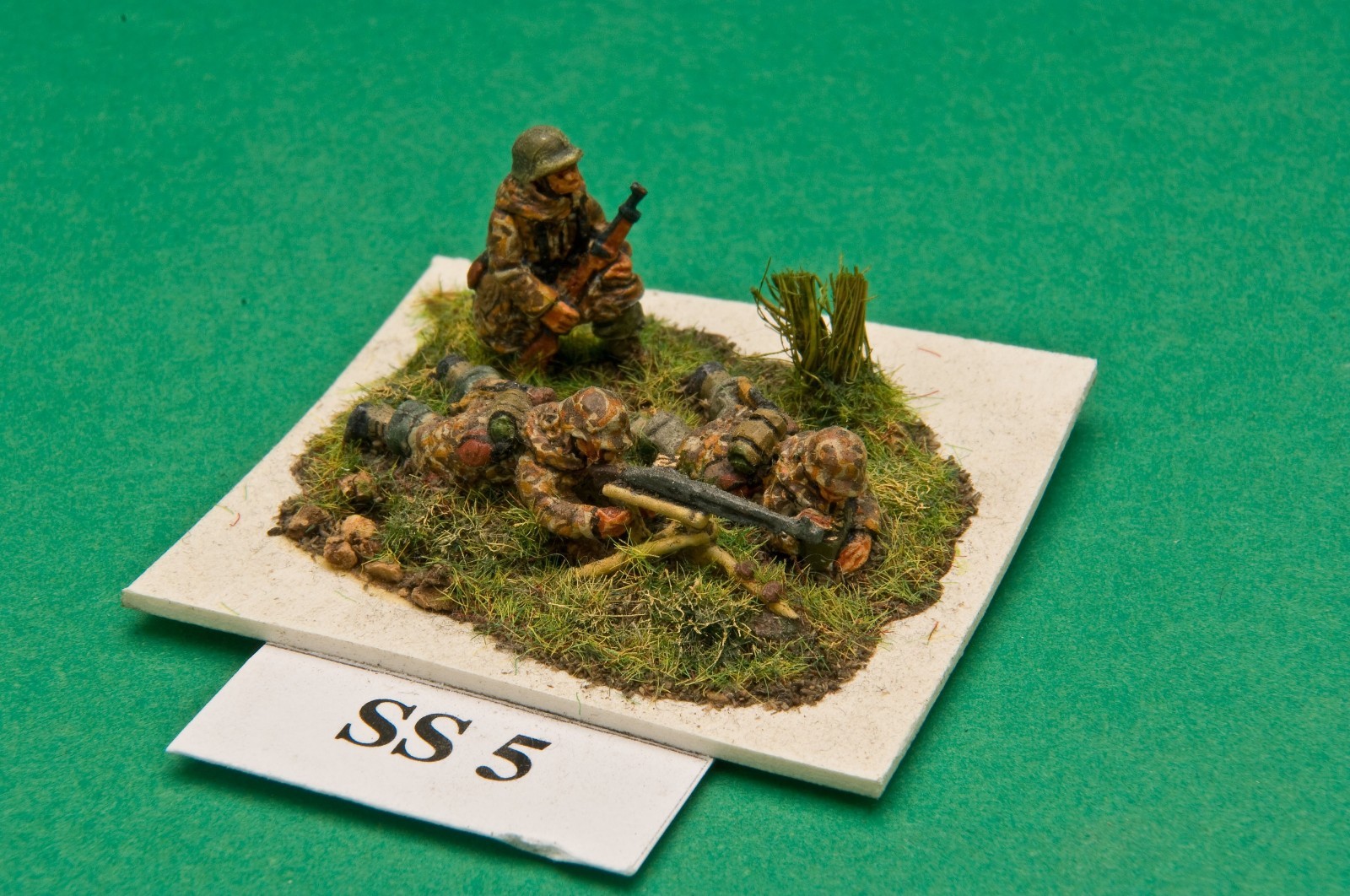 SGTS MESS SS05 1/72 Diecast WWII German SS MG42 Team with Tripod and ...