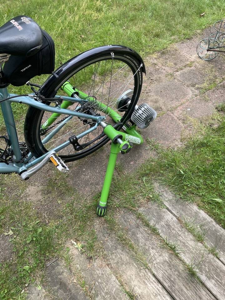 Kurt Kinetic Road Machine T2710 Indoor Fluid Resistance Cycling Bike ...