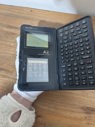 VINTAGE SHARP IQ-7000 ELECTRONIC ORGANIZER - RARE 1980s POCKET COMPUTER ...