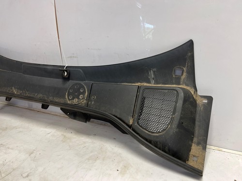 2010 - 2017 Volvo XC60 Cowl Grille Cowl Screen OEM 31402670 | eBay