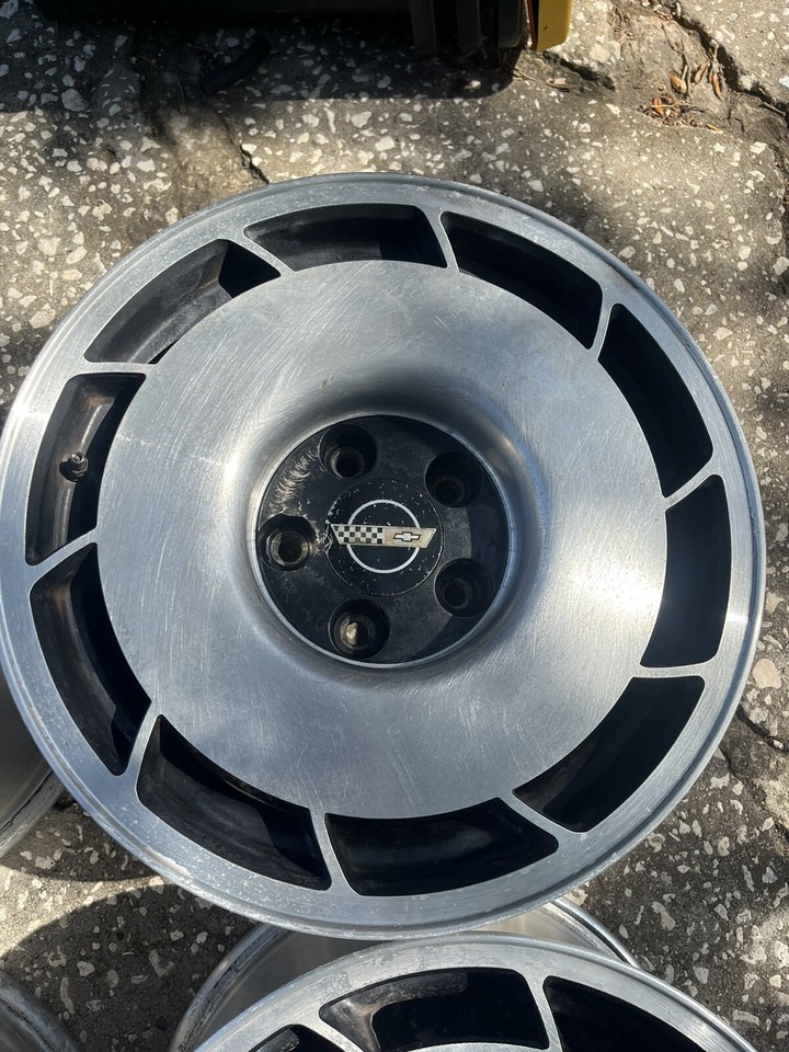 1984 - 1987 VINTAGE OEM CHEVY C4 CHEVROLET CORVETTE RIMS WHEEL ORIGINAL ...
