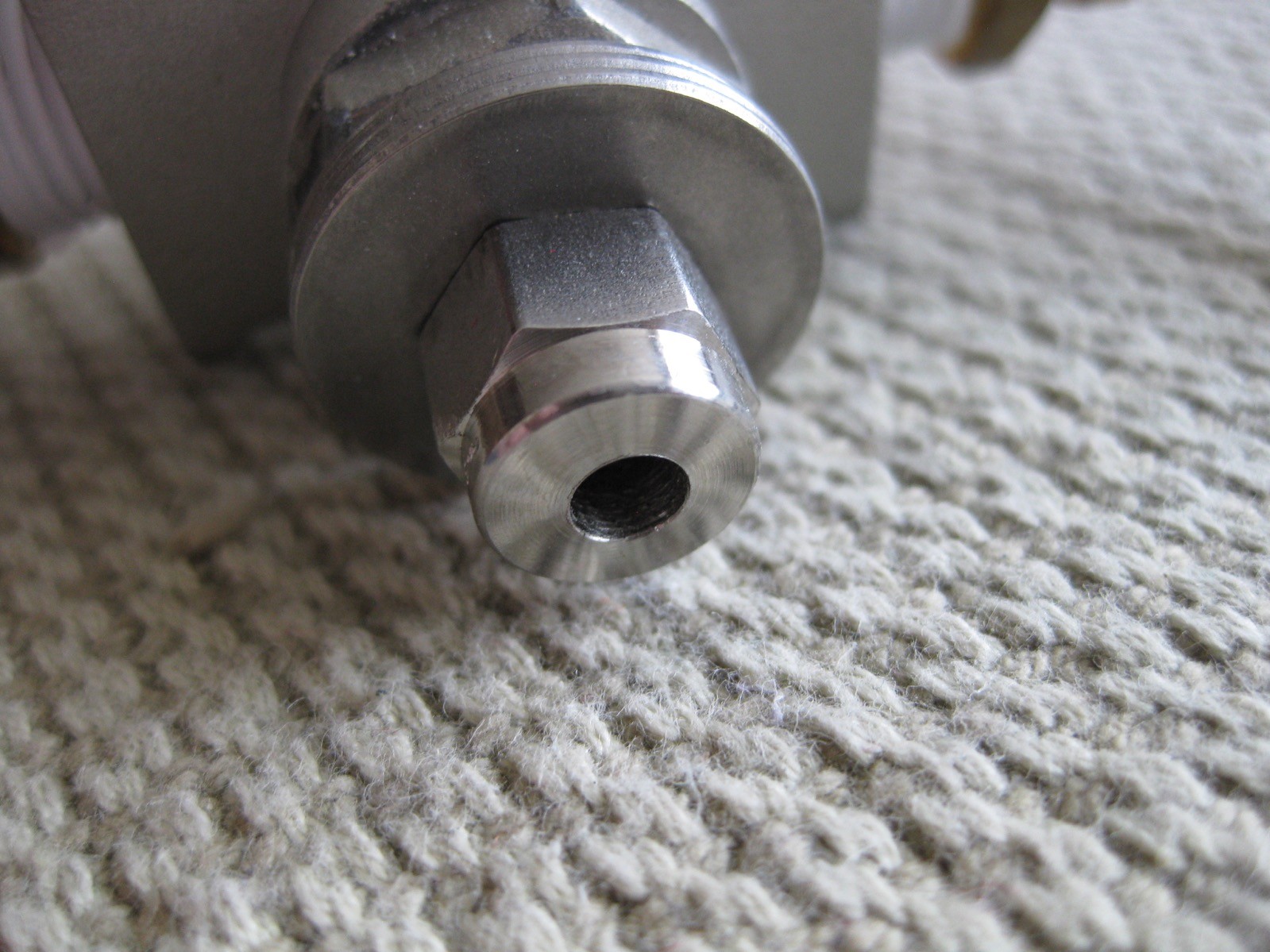 SMC VHS20-N02-Z 3 Air Port Lock Out Valve w/ Festo SVS-4-1/8 Emergency ...