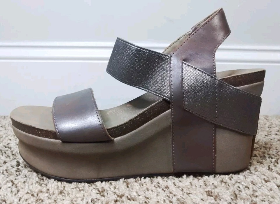 OTBT Size 8.5M BUSHNELL WEDGE SANDALS WOMEN PEWTER / BROWN COLOR SHOES ...