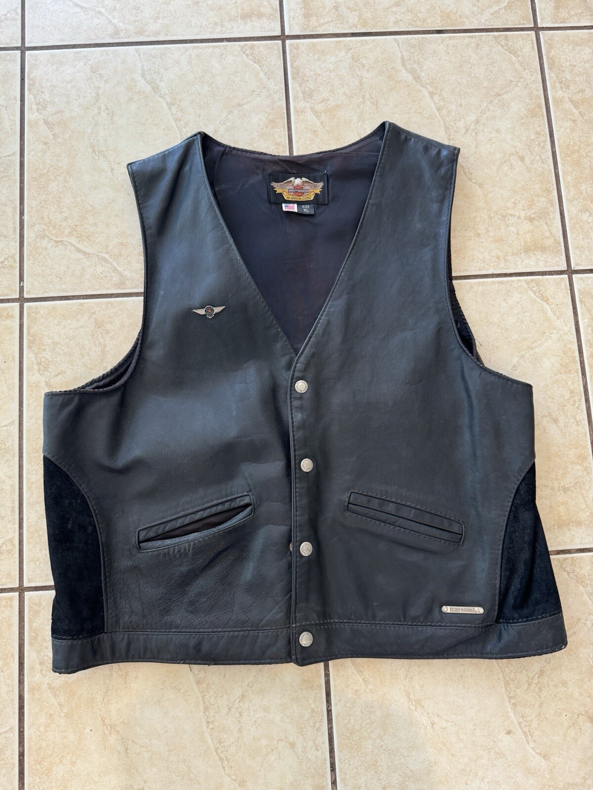 Harley Davidson Men's Black Leather Vest Size XL VINT… - Gem