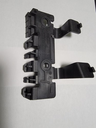 LAND ROVER DISCOVERY REAR BUMPER RIGHT HAND RH BRACKET DQL 000061 OEM ...