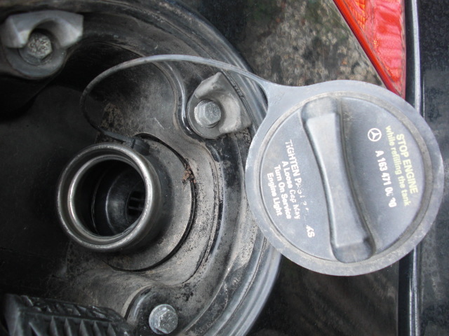 1998-2005 MERCEDES W163 ML55 ML500 ML430 FUEL TANK CAP | eBay