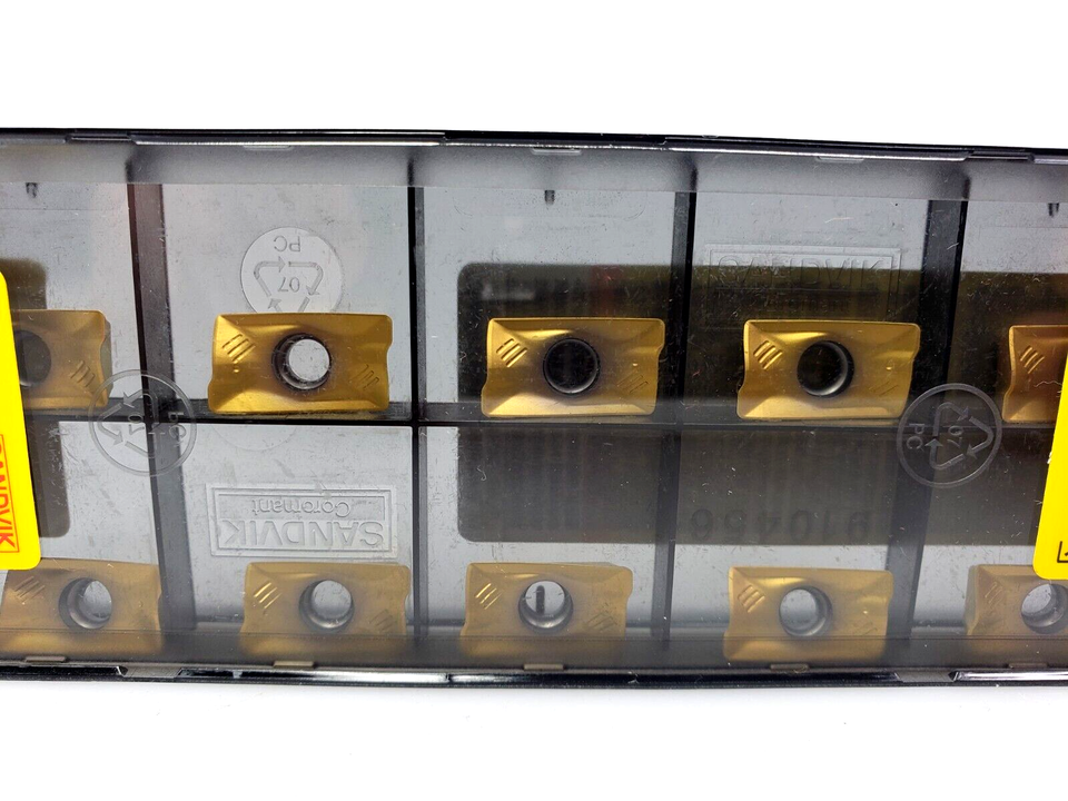 Sandvik Coromant R390-17 04 08M-MM 2030 Carbide Inserts (Box of 10 ...