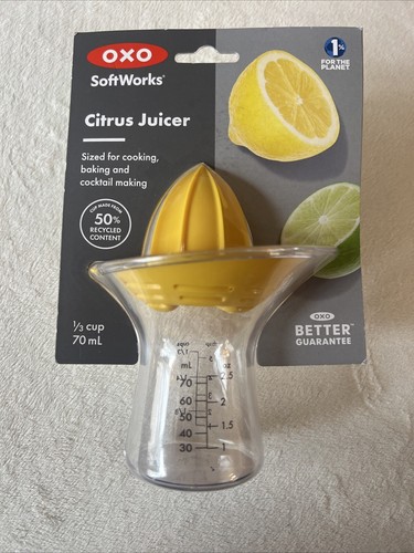 OXO SOFTWORKS CITRUS JUICER 2.5 OZ CUP WITH MEASUREMENT MARKINGS NEW | eBay