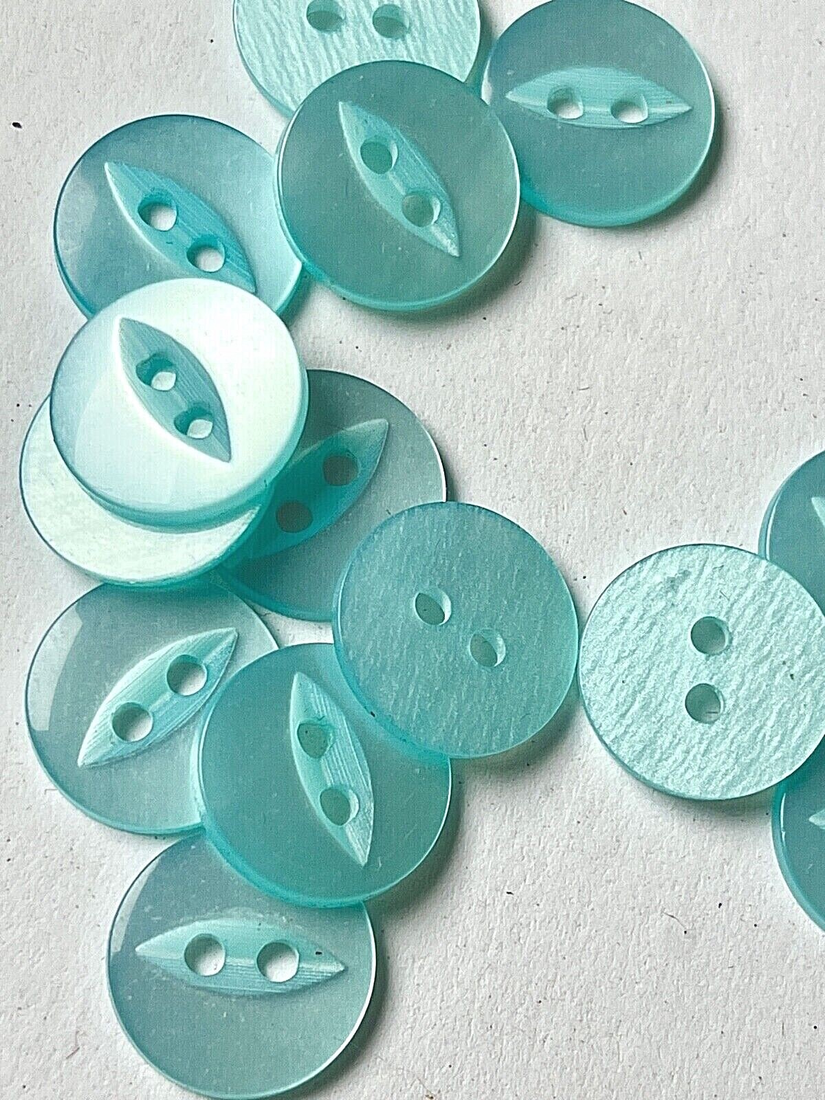 ROUND PEARLISED FISH-EYE BUTTONS - 16 & 19 MM. - 10 / 20 / 50 BUTTONS ...