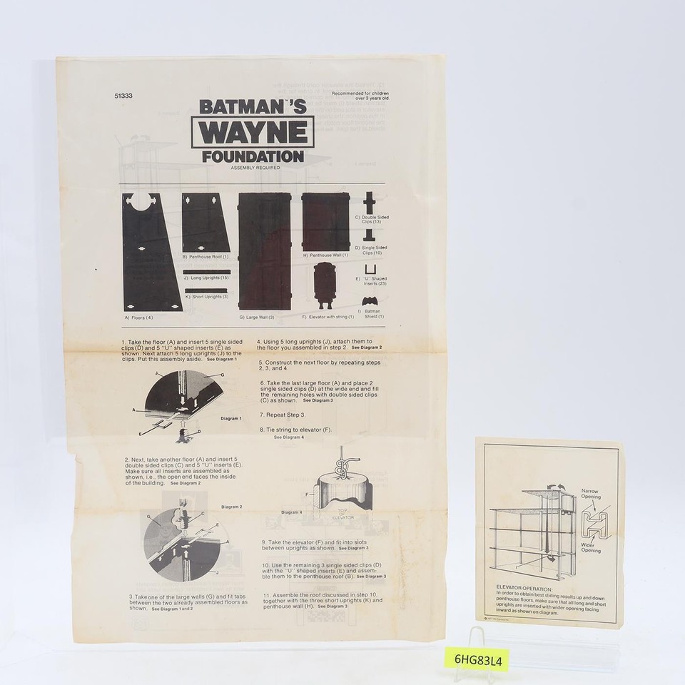 Batman's Wayne Foundation 100% Complete 1977 Mego Action Figure Playset ...