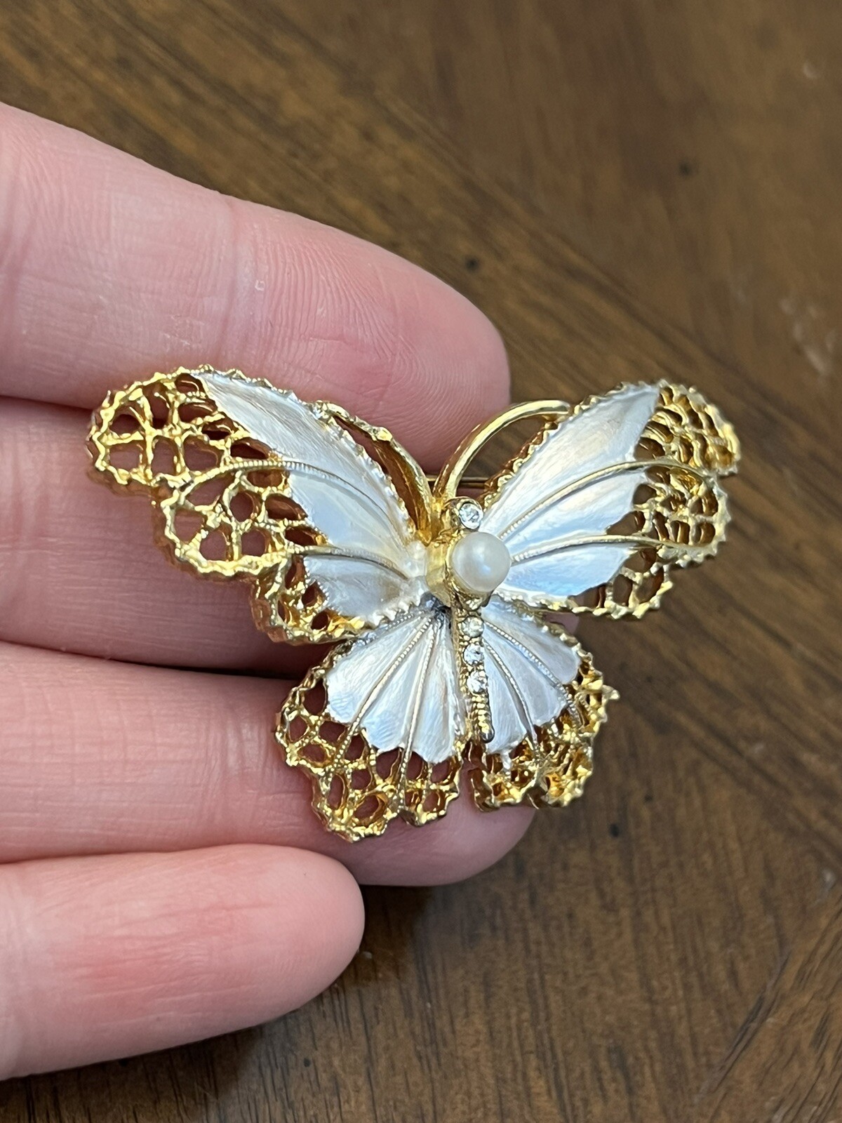 Vintage BSK Silver/White Butterfly Brooch Gold Tone F… - Gem