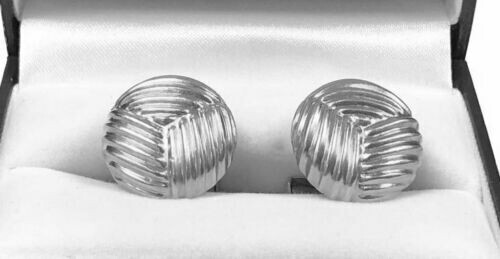 Good Looking Deep Grooved Design Men's Engagement Wedding Handmade ...