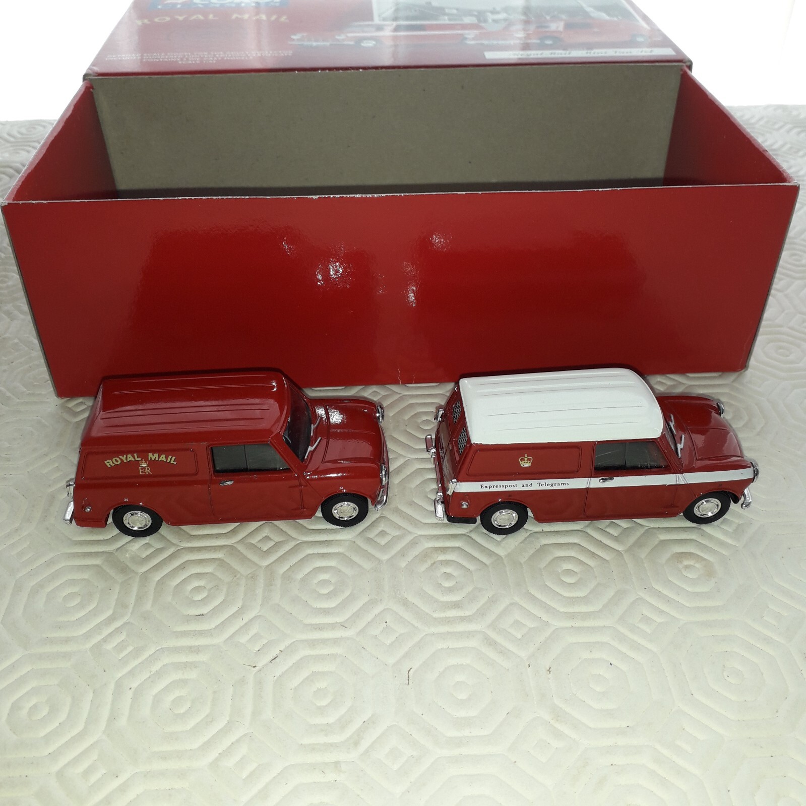Corgi 08002 1:43 Scale Mini Van Set - Royal Mail | eBay UK