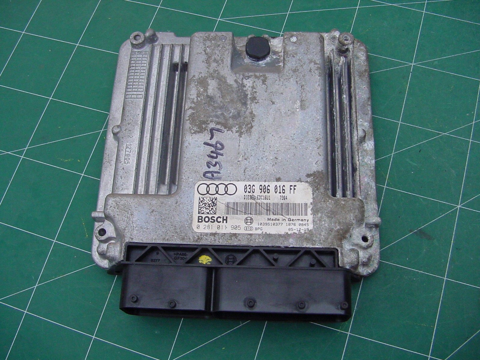 Audi A3 2.0 BKD Engine Ecu 03G906016 FF 0281011905 EDC16U1 Diesel ...