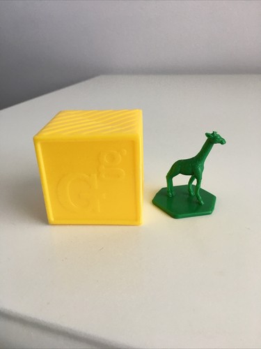 Tupperware Toys-G Is For Giraffe Figure Green Plastic and Yellow Block ...