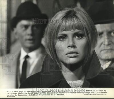 1968 Press Photo Britt Ekland, Yul Brynner & David Bauer in "The Double ...