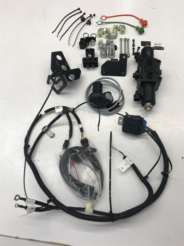JOHN DEERE 3RD FUNCTION SCV KIT (INCOMPLETE) BLV11143 LVA24142 1023E ...