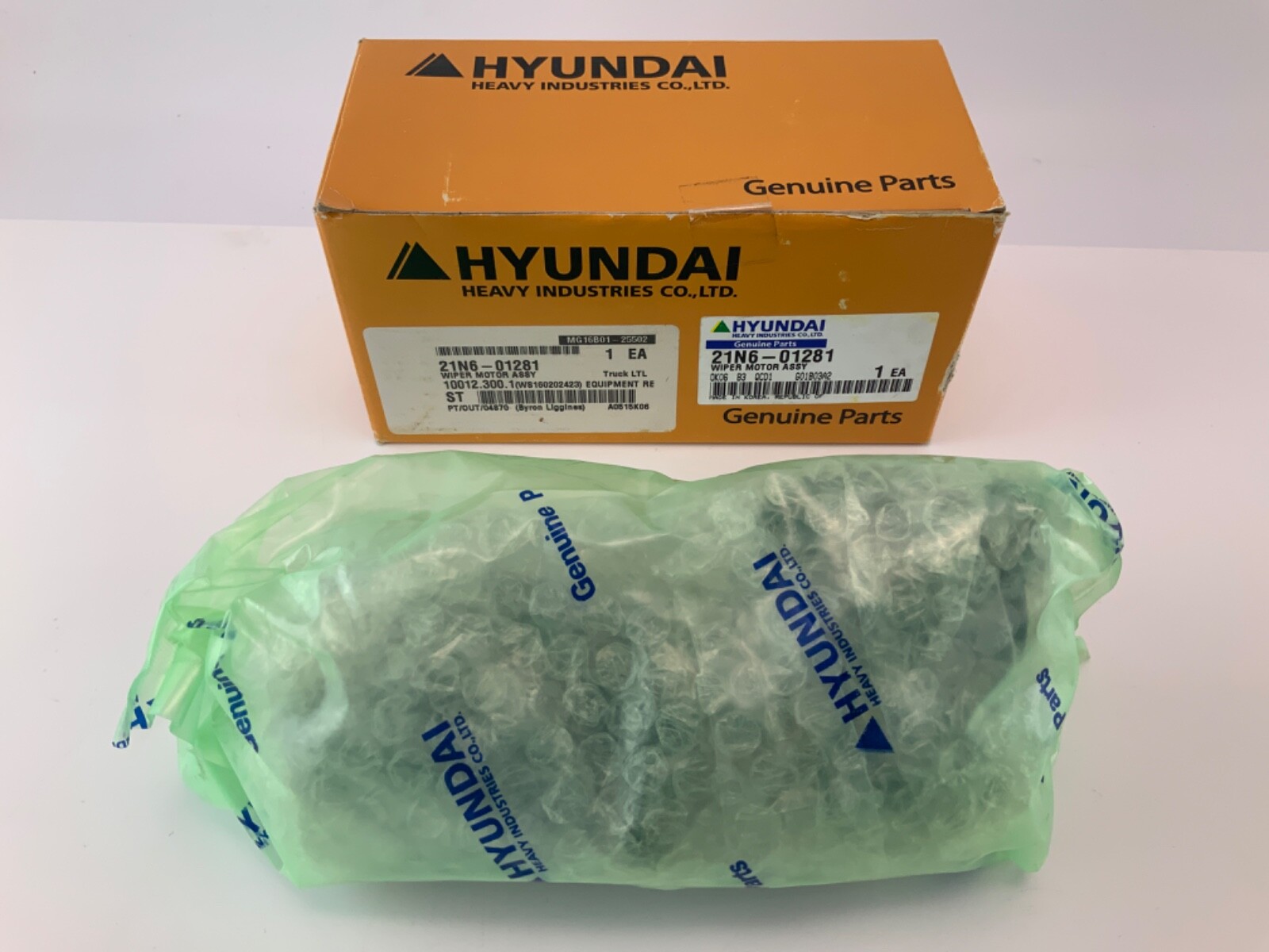 HYUNDAI GENUINE PART 21N6-01281 WIPER MOTOR ASSEMBLY for sale online | eBay