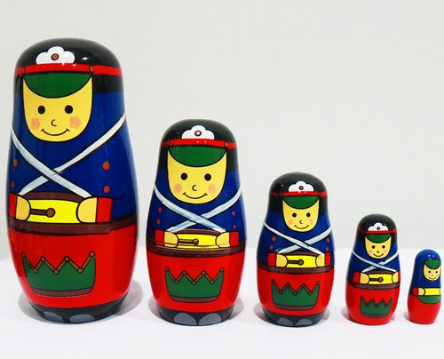 New 5pcs Set Wooden Dolls Babushka Russian Police Soldier Matryoshka ...
