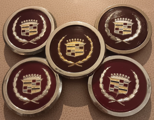 Set of 5 Vintage CADILLAC Wheel Center Emblems 4 Silver 1 Gold Wreath ...
