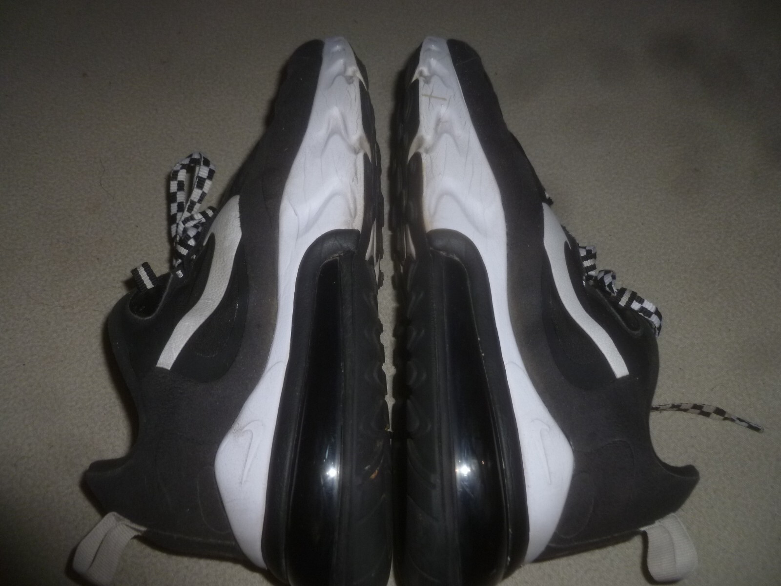 NIKE AIR MAX 270 REACT SHOES C13866-004 SIZE 9 BLACK WHITE RUNNING MENS ...